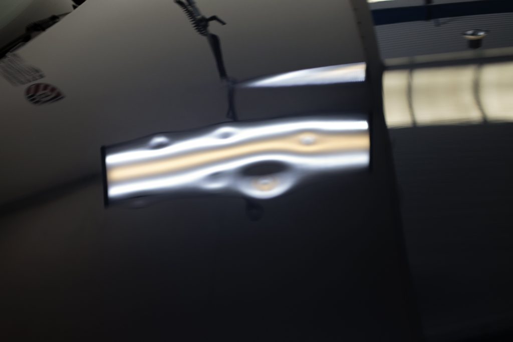 Auto grandinata? Leader della tecnica PDR - Lever Touch